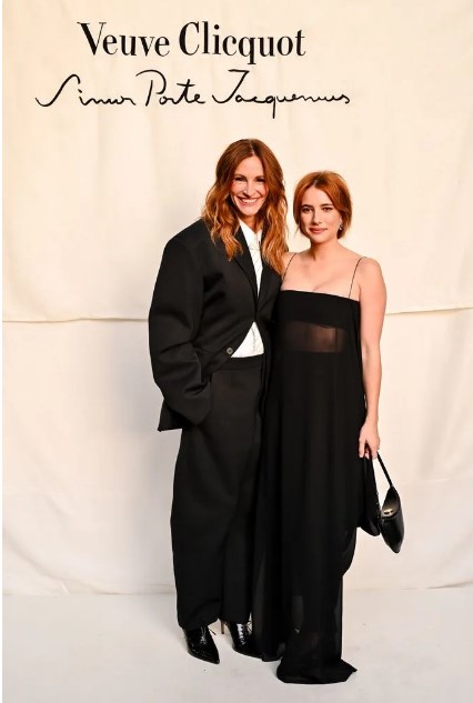 Julia Roberts muestra un atrevido look previo a la New York Fashion ...