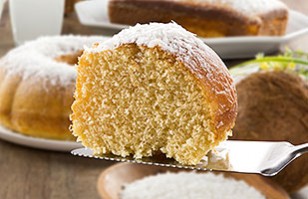 Queque de Coco: Una sabrosa receta para compartir | Cocina