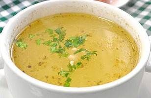 ¿Cómo preparar Consomé de Pollo? Simple y delicioso | Cocina