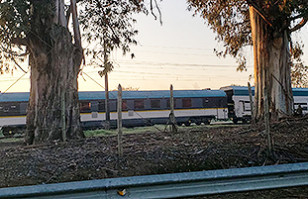 Tren Santiago-Temuco se descarrila en su viaje inaugural: Llevaba 250 ...