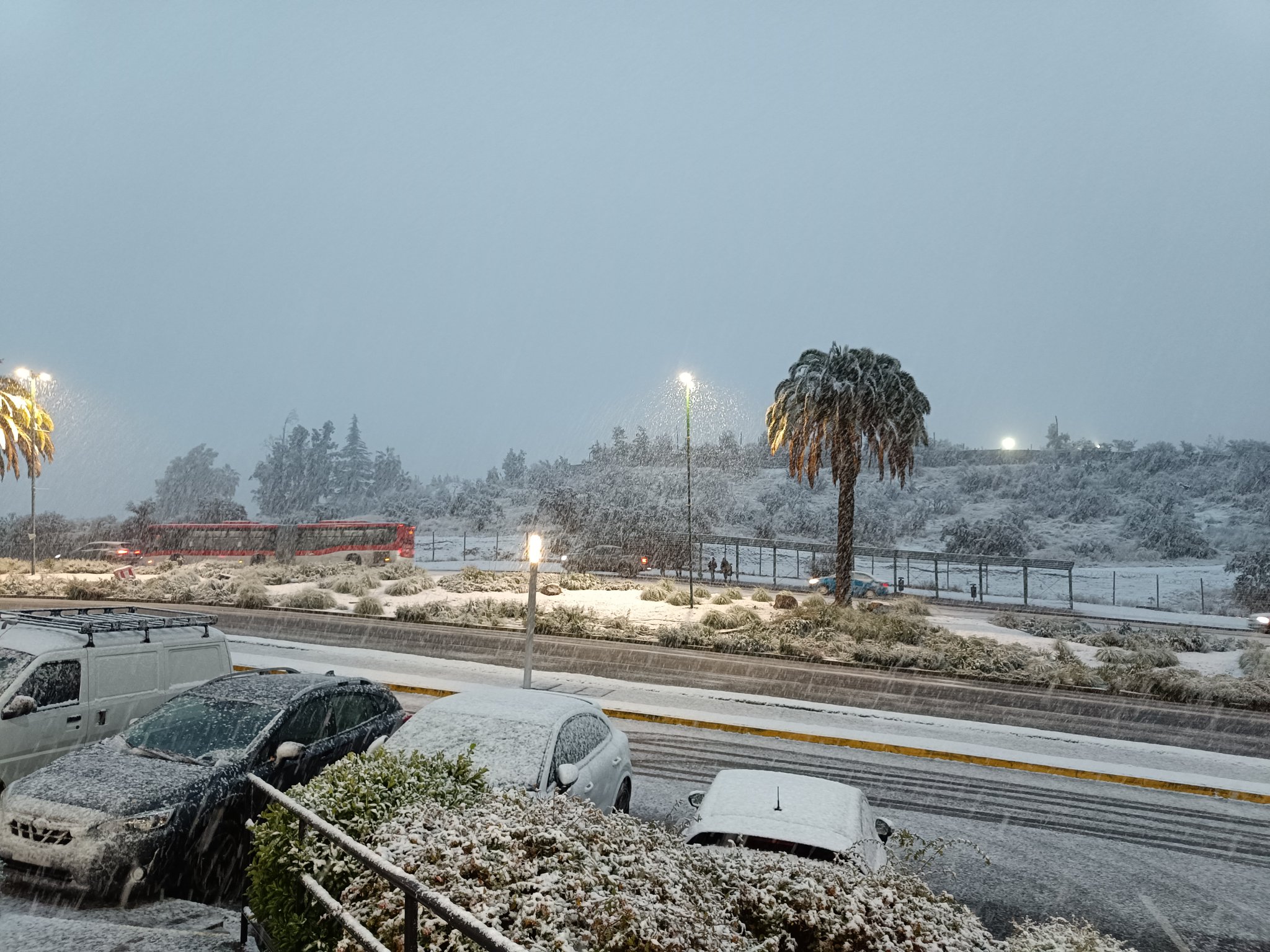 Nieve en Santiago: Las fotos que dejó el inusual fenómeno climático en ...