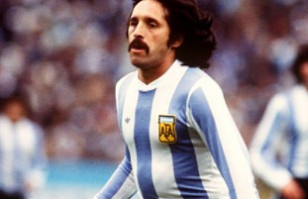 El coronavirus se llevó a Leopoldo Jacinto Luque, héroe de Argentina en ...