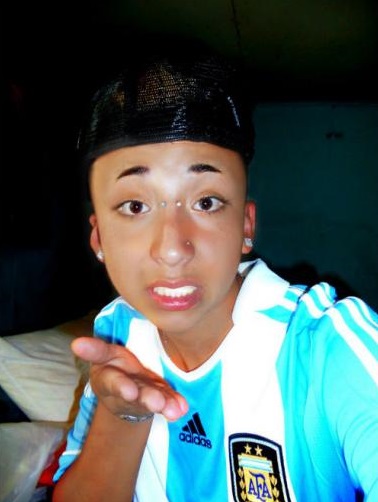 12 hombres con curiosas cejas que no le tienen ningún miedo al ridículo ...