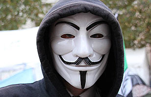 ¿Quién inspiró la famosa máscara del grupo anarquista “Anonymous ...