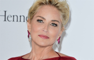 Sharon Stone luce espléndida a sus 57 años con elegante vestido | Moda