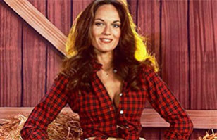 Catherine Bach, irreconocible: "Daisy", de "Los Dukes de Hazzard", fue ...