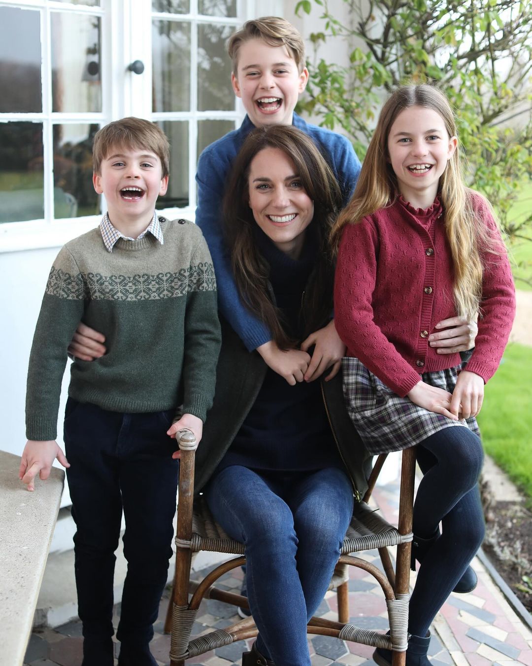 Kate Middleton apareció en Instagram con sus hijos: Este fue el mensaje ...
