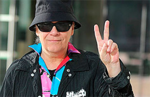 Andy Taylor, guitarrista de Duran Duran, anunció que está curado de ...
