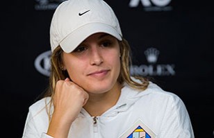 Genie Bouchard se encontró cara a cara con fanático que se tatuó su ...