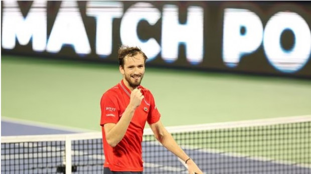 "Como postres y bebo alcohol los fines de semana": La frase "poco ...