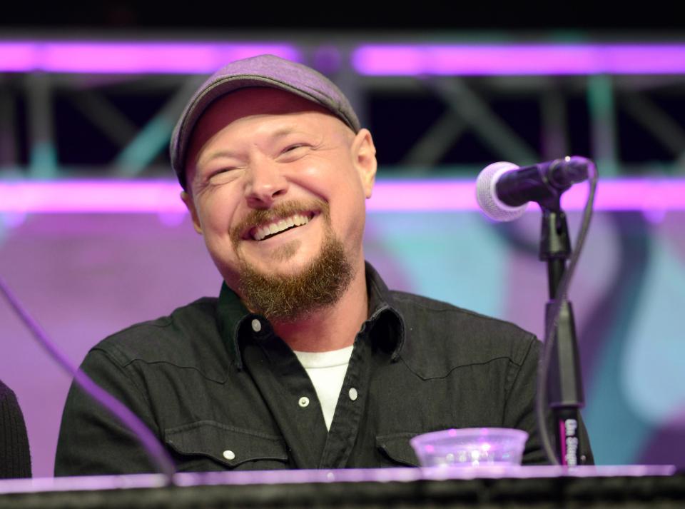 ¿Te acuerdas de Harvey, el galán de Sabrina, la bruja adolescente? Su ...